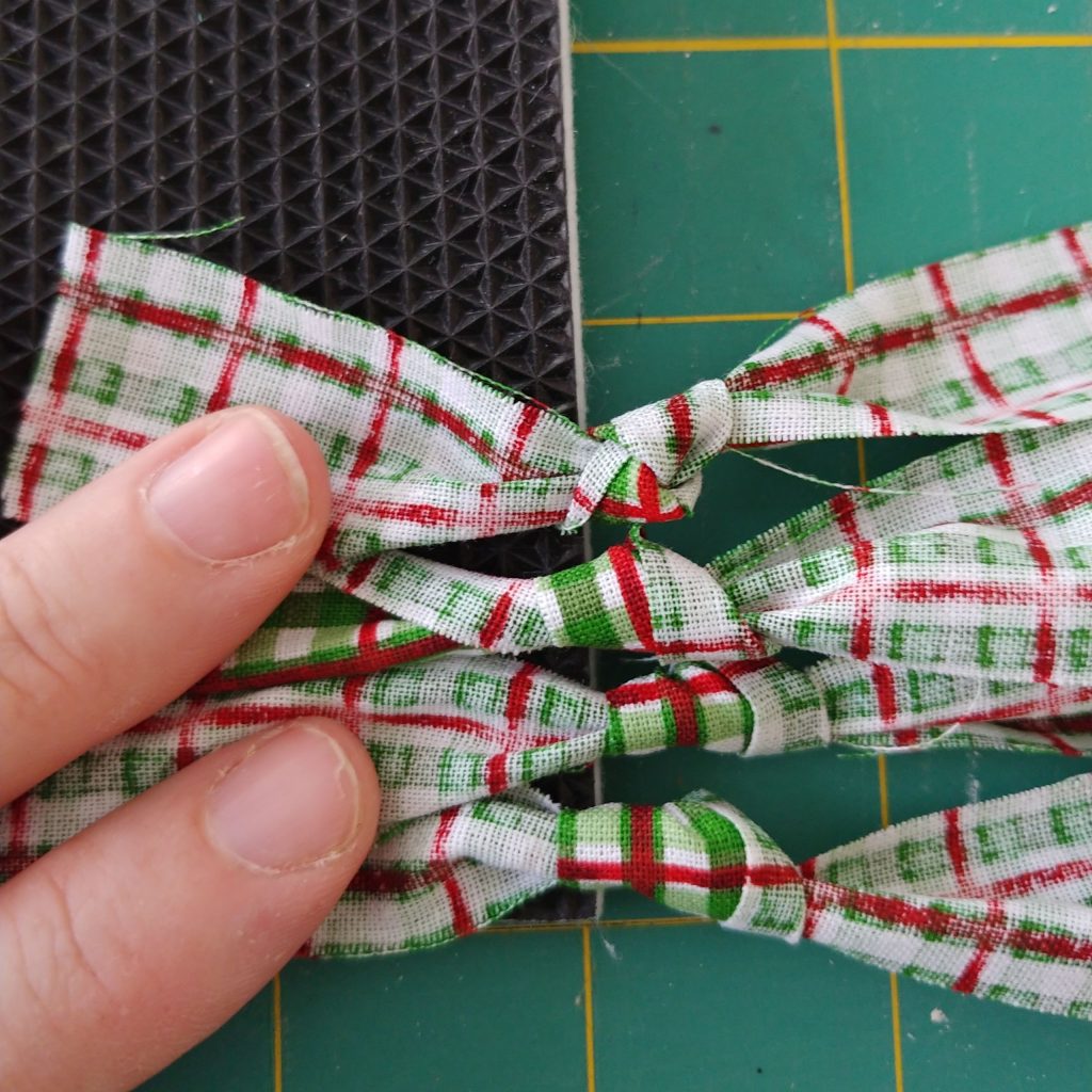 Easy DIY Rug Tutorial – Southern Spangled